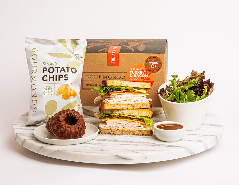 Farestart Turkey, Bacon & Smoked Cheddar Sandwich Box Lunch – Gourmondo ...